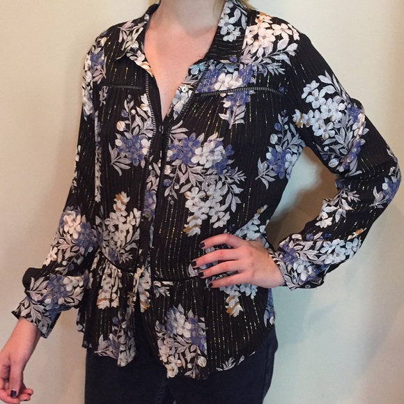 Miss Me | Tops | Miss Me Floral Black Blouse Ruffle Hem Buttons | Poshmark